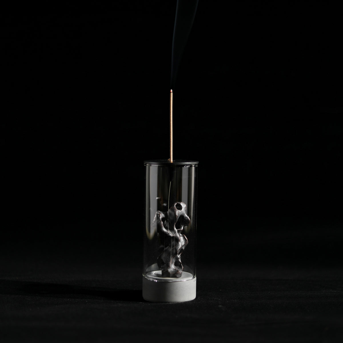 How to Burn Incense: A step-by-step guide to light and put out backflo ...