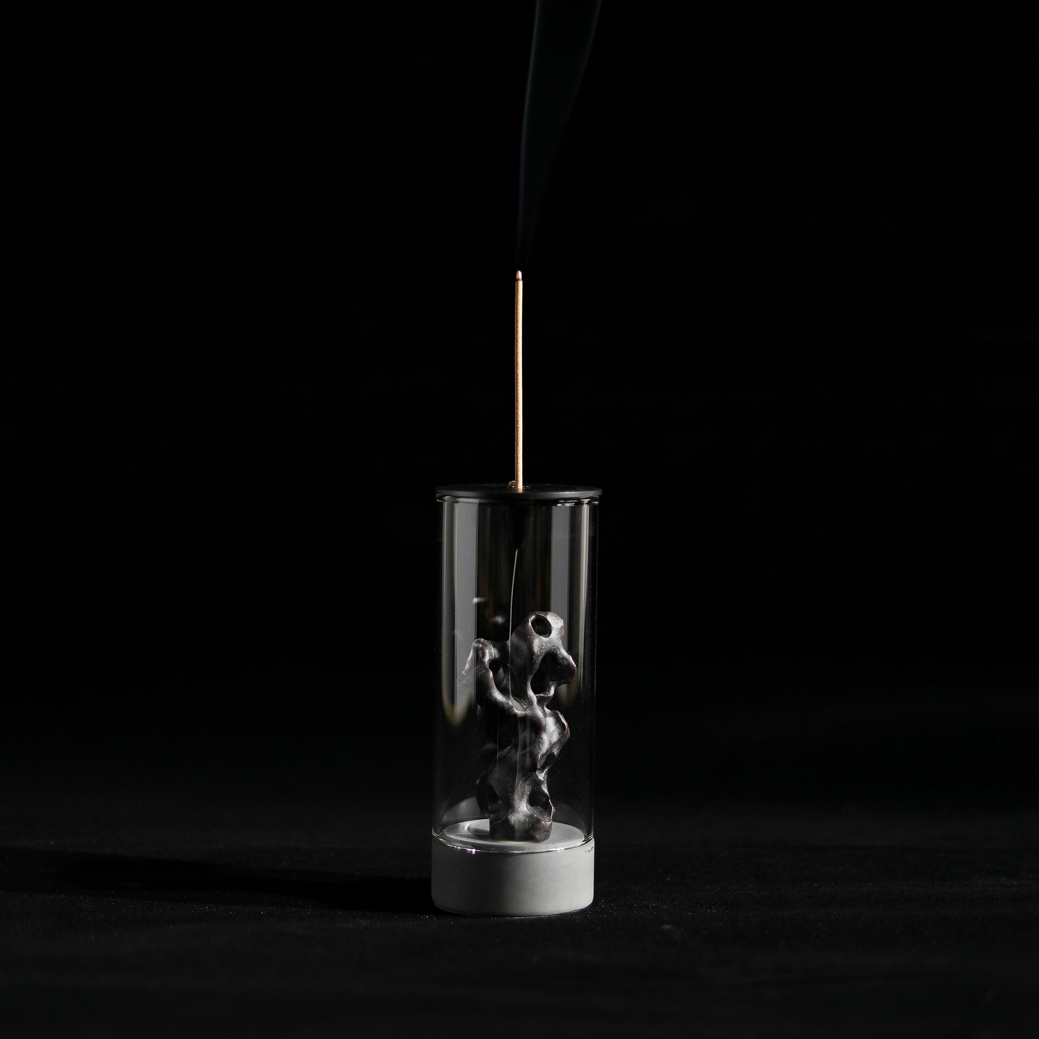 How to Burn Incense: A step-by-step guide to light and put out backflo ...